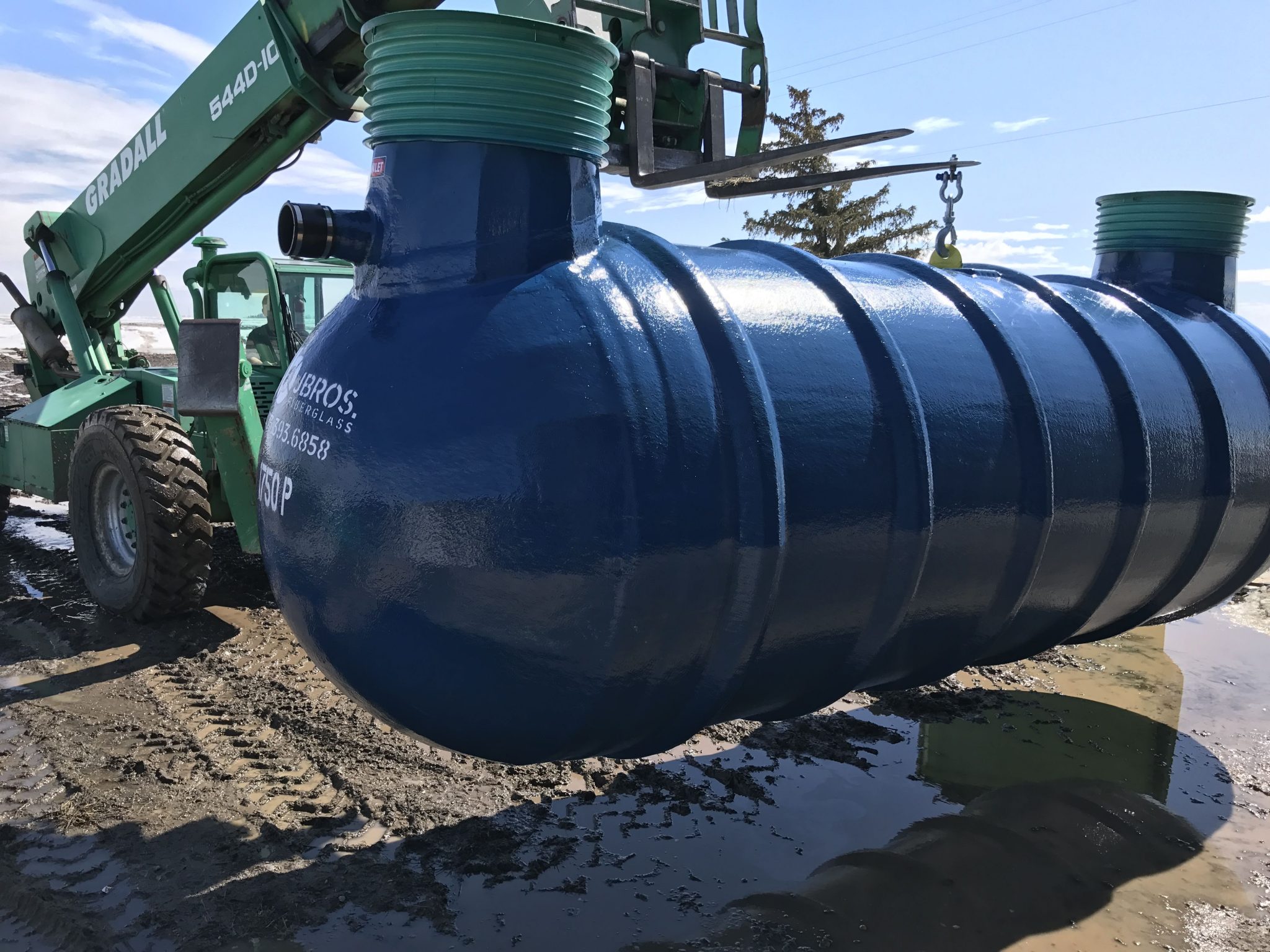 Fiberglass Pump-Out Tanks | JBros Fiberglass