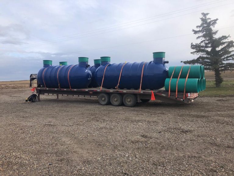 Fiberglass Siphon Tanks | JBros Fiberglass